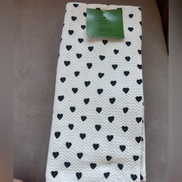 kate spade | Kitchen | Kate Spade Cotton Towel Trio With Black Heart ...